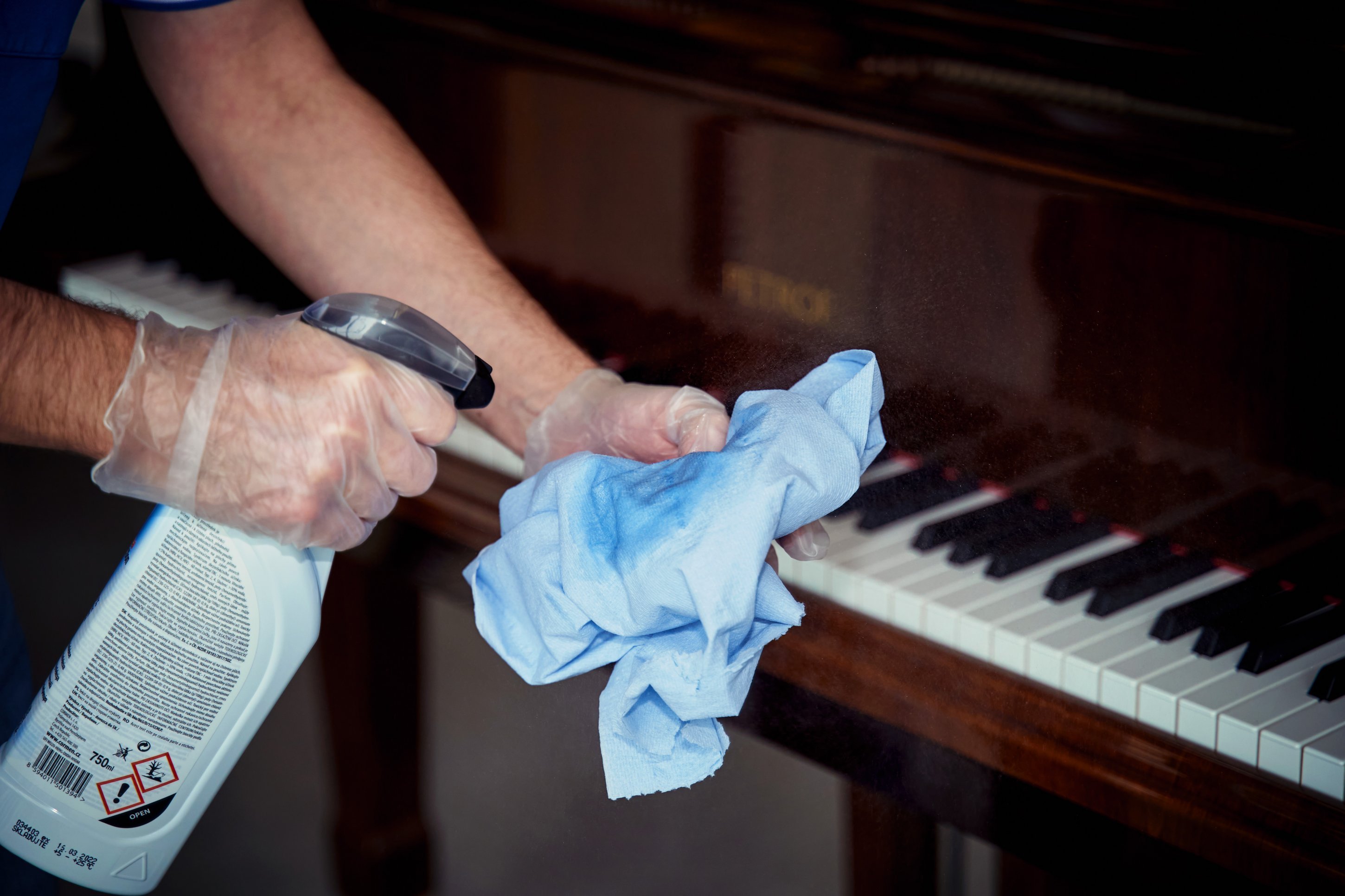 How to disinfect the piano | PETROF, spol. s r.o.